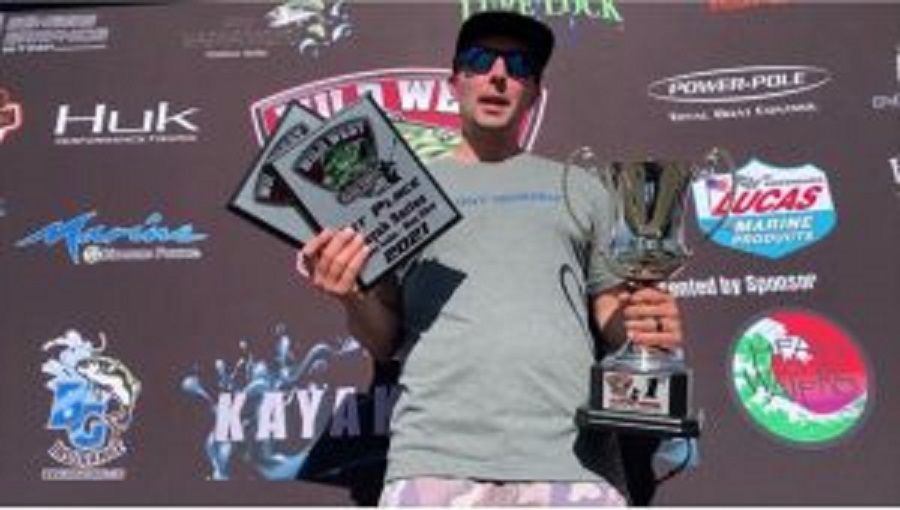 Alex Cox breaks century mark at Clear Lake | Westernbass.com