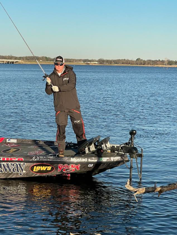 Mark Rose Joins frogg toggs Pro Staff | Westernbass.com